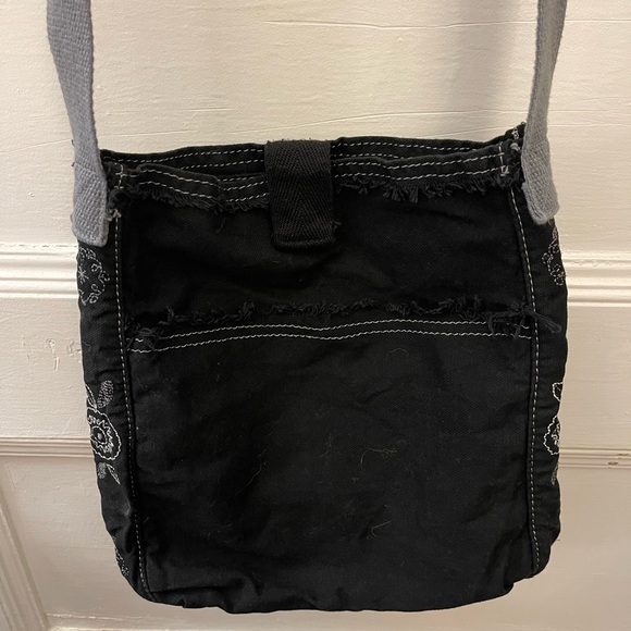 thirty-one | Bags | Thirtyone Retro Metro Crossbody Purse Black And ...